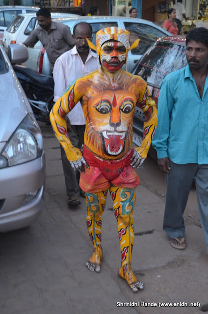 Hulivesha-Coastal Karnatka Navarathri Special - eNidhi India Travel Blog