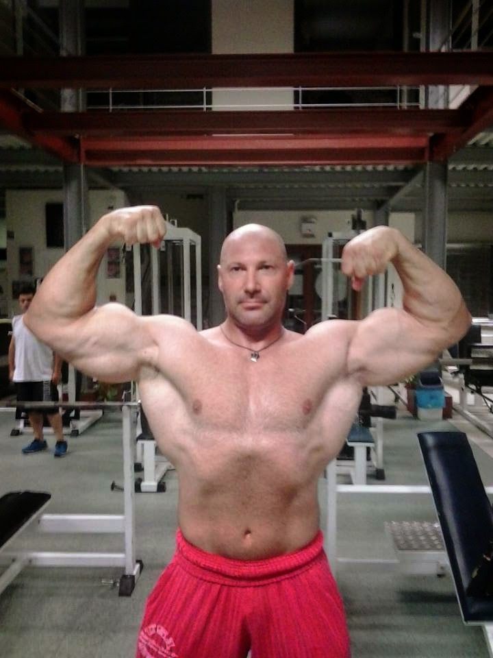 Greek Bodybuilders: Στράτος Αργυράκης - Stratos Argyrakis