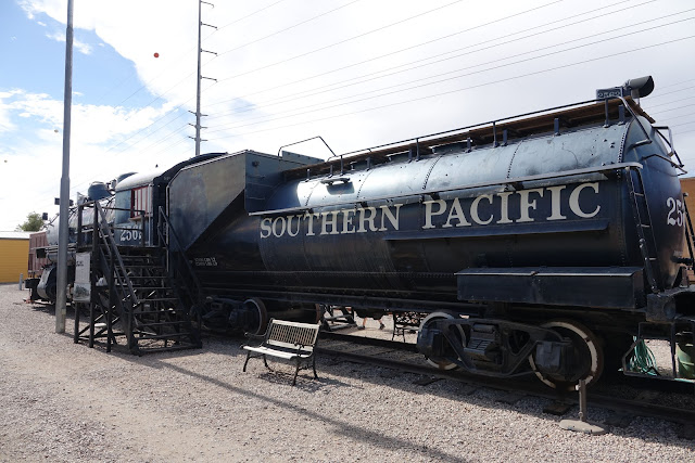 Blair's 鐵道攝影: Southern Pacific Railroad 2-8-0 #2562