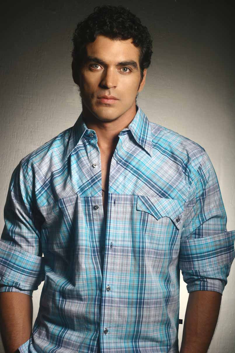 .: ACTOR: TIBERIO CRUZ