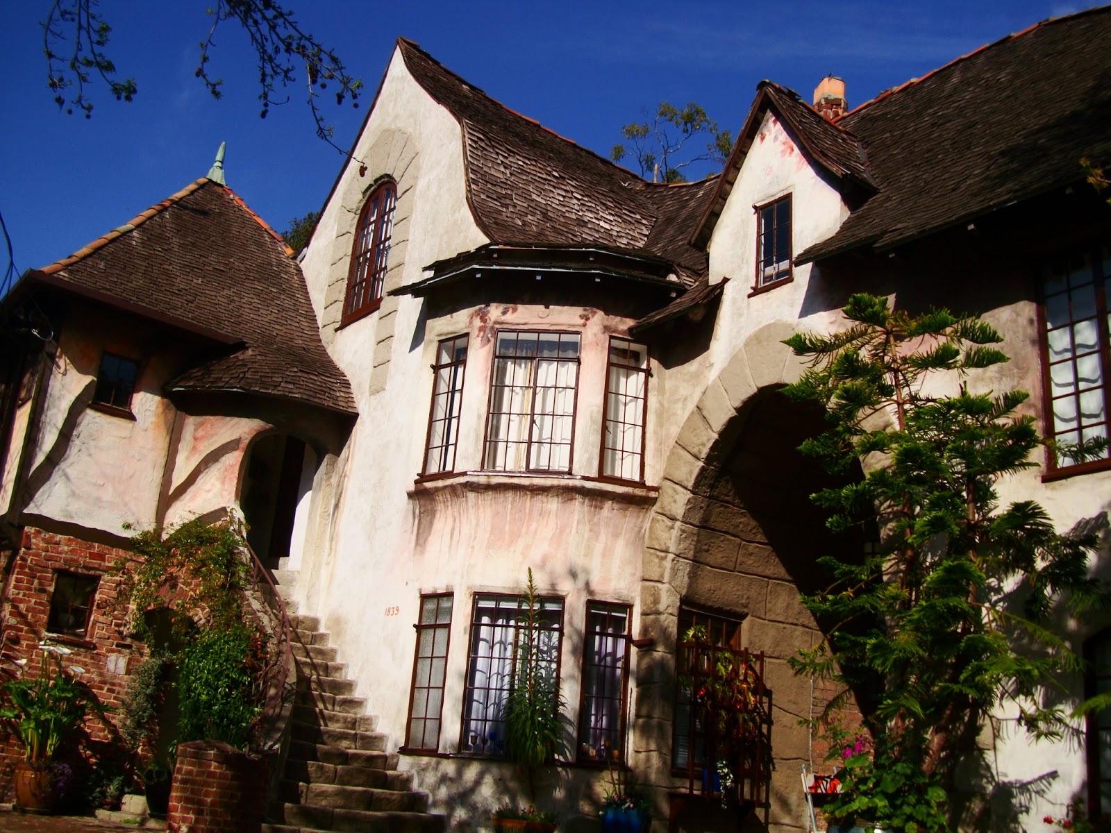 慢活真快活!: Thornburg Village (Normandy Village)
