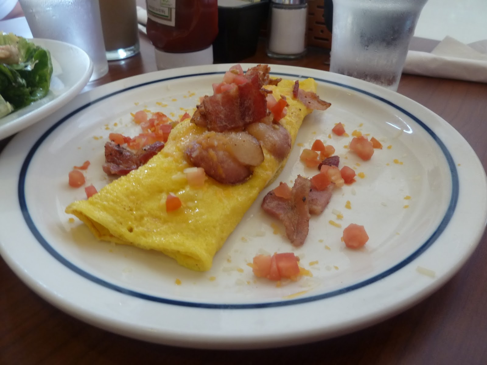 Kain Manila: Now Open: IHOP in BGC