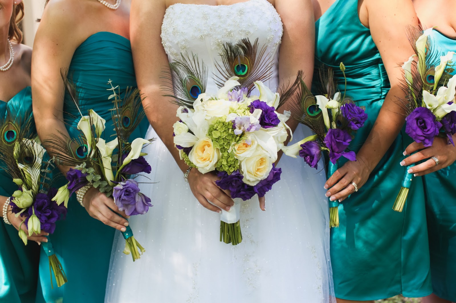 Serendipity Bridal and Events: A beautiful peacock inspired wedding!