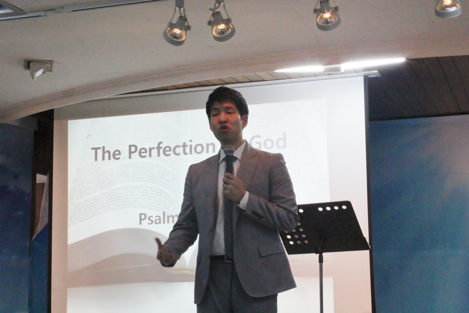 Hosanna International Ministry - English church in Busan