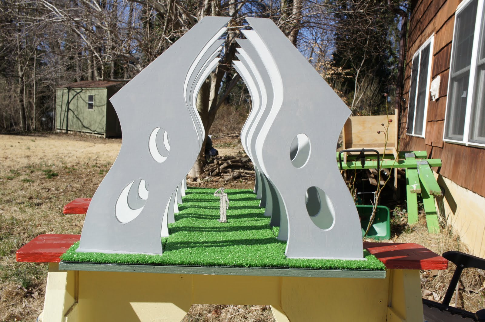 Sculpture by Christopher Ray