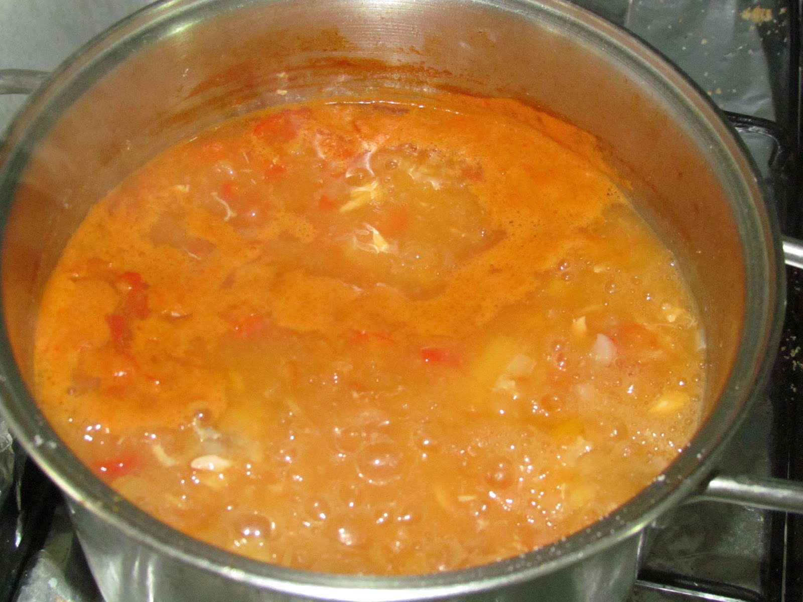 Top Cuisine avec Lavi: Bors de peste / Fish Soup