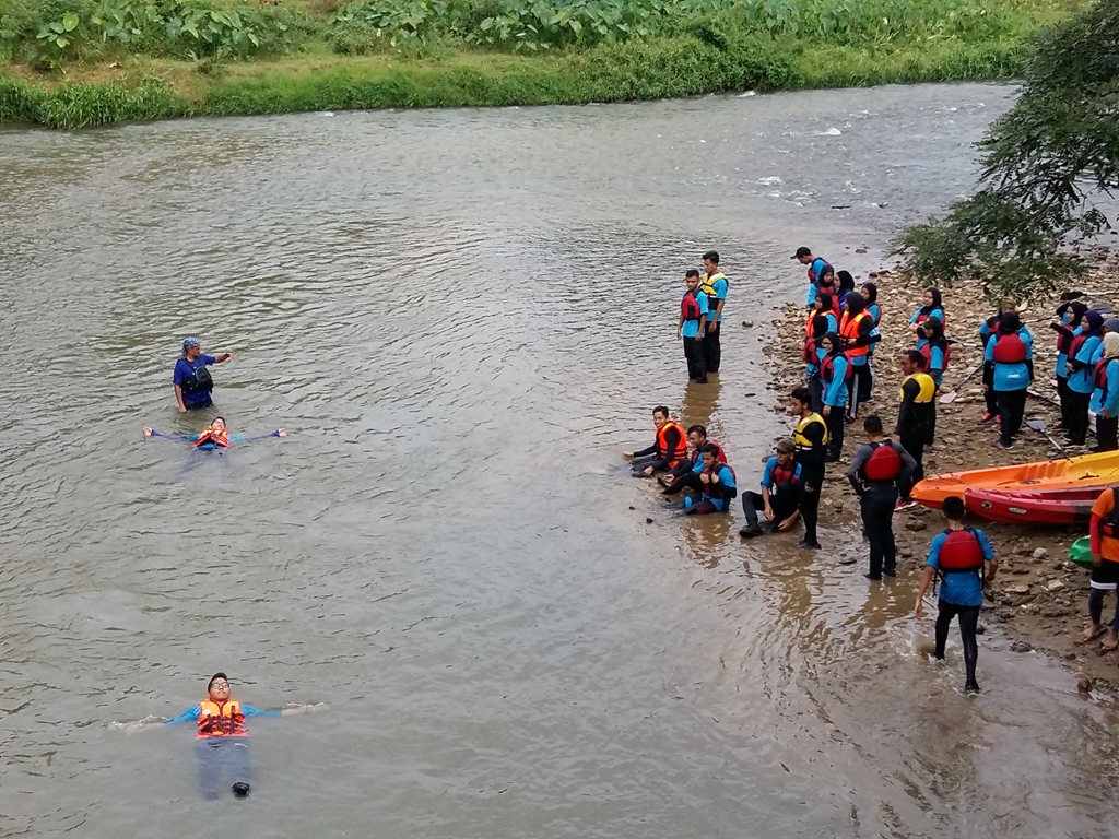 TRAVELOG: KAYAK SUNGAI BALING : ouhhhh Kayak Santai 18 km, Kepuasan Tip ...