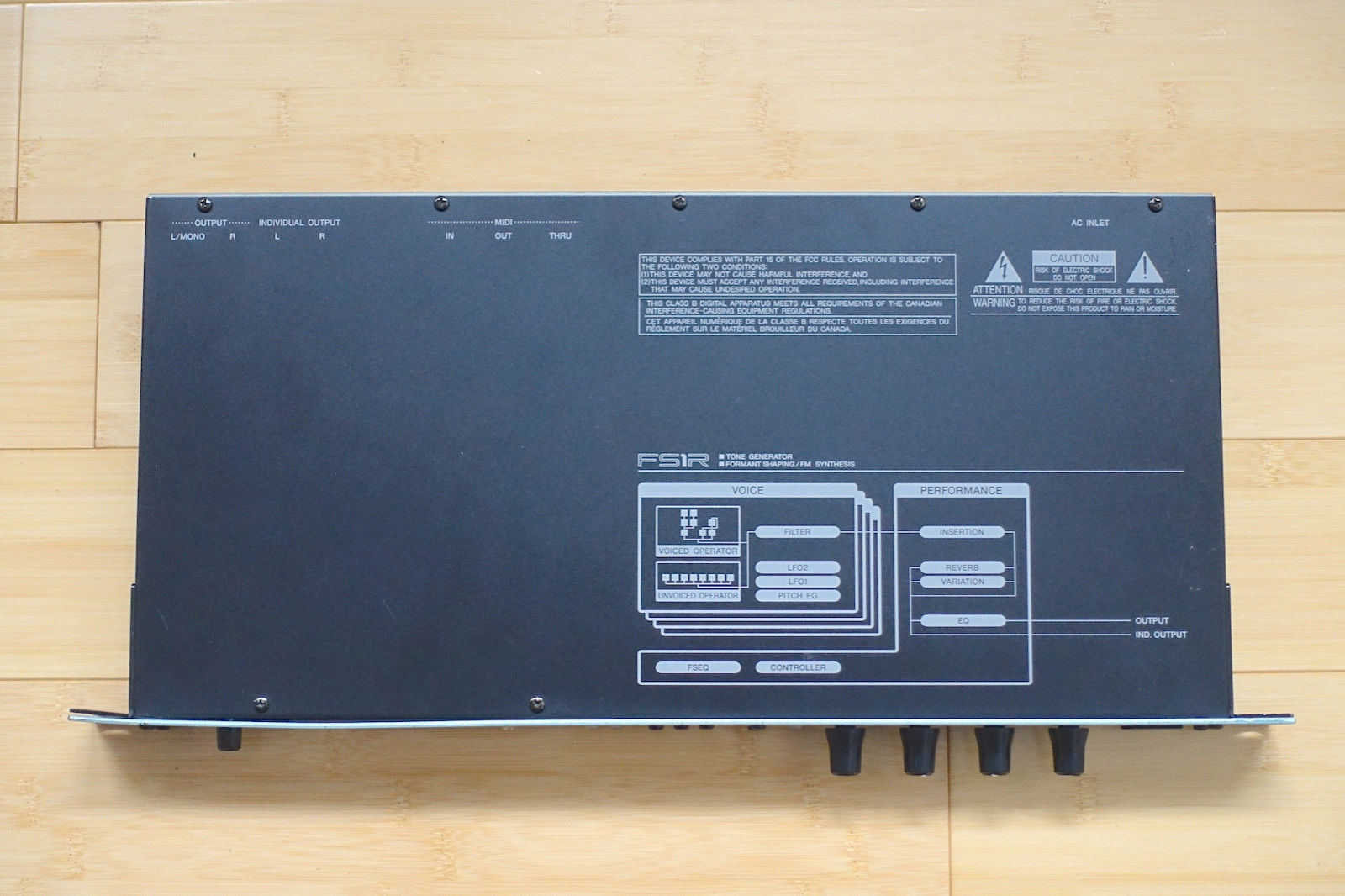 MATRIXSYNTH: Yamaha FS1R Rack Mount Formant Shaping / FM Synthesizer SN ...
