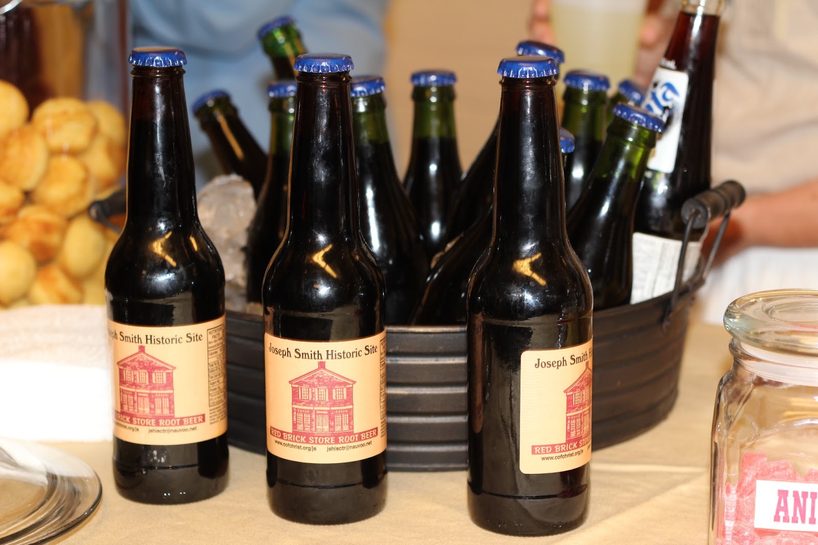 Confessions of a Project-aholic: Red Brick Store Activity