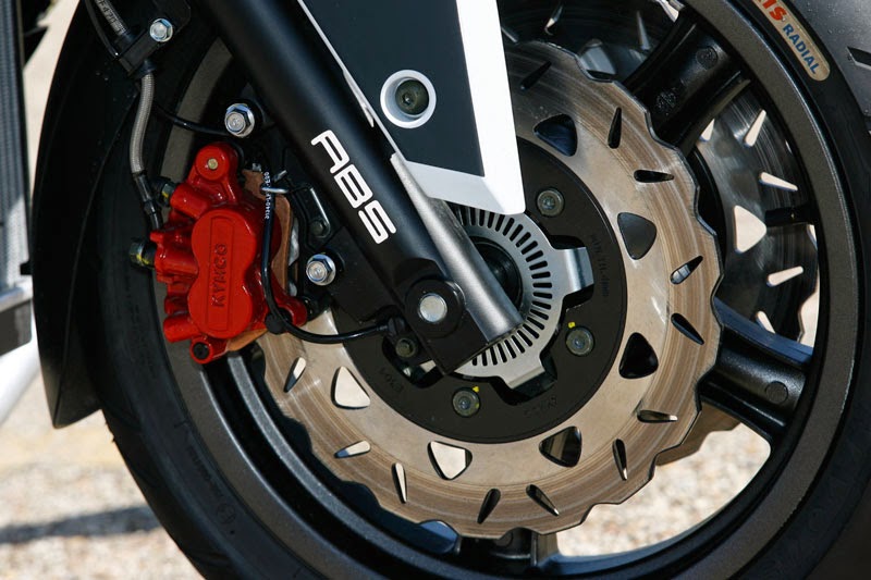 Cuidado com os freios de sua Moto