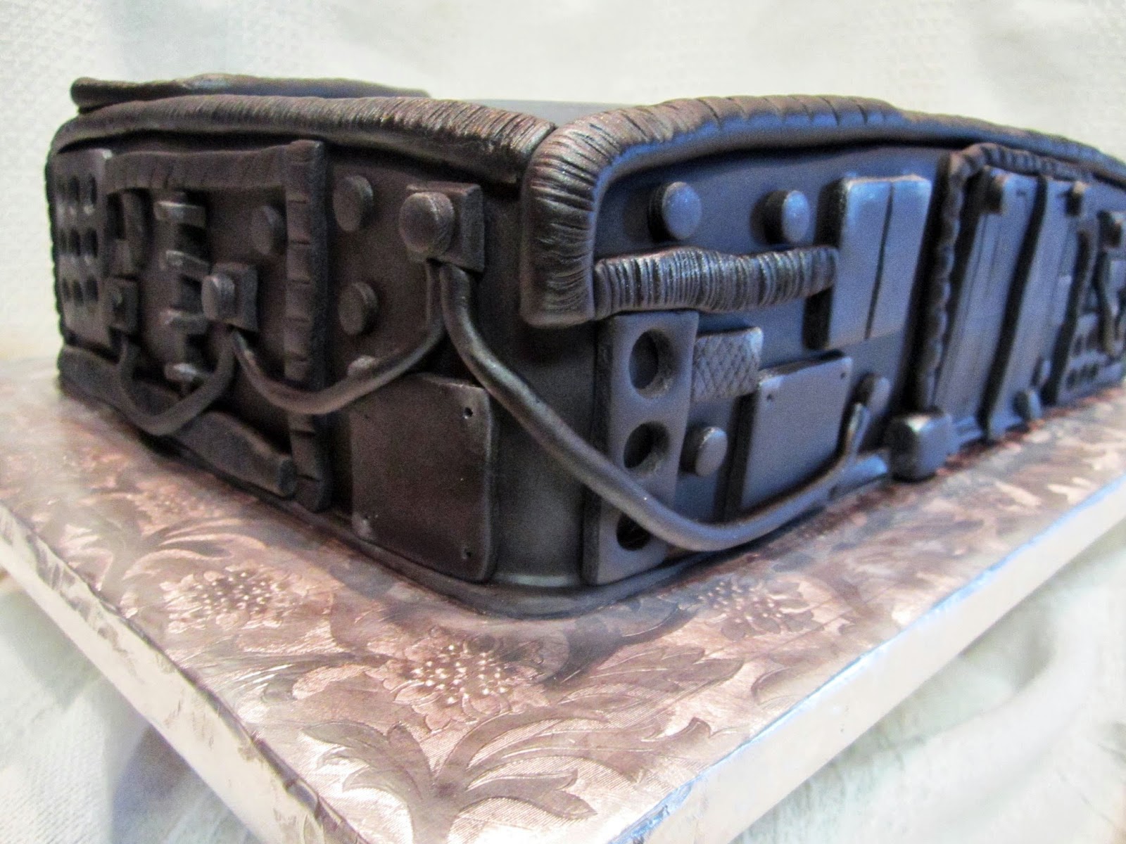 MyMoniCakes: Alien VS Predator Cake with edible image AVP Cake ...