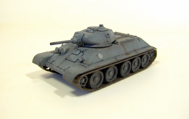 Gulumik Military Models: T-34/76 L11 German Captured 1/72 UM - Gallery