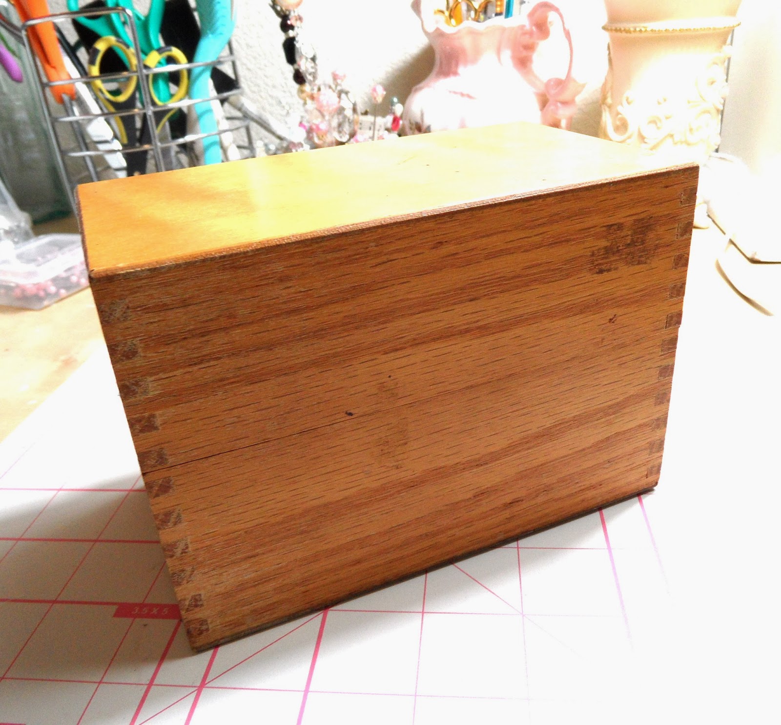 ShabbyChicJCouture : Roses Post Card Box