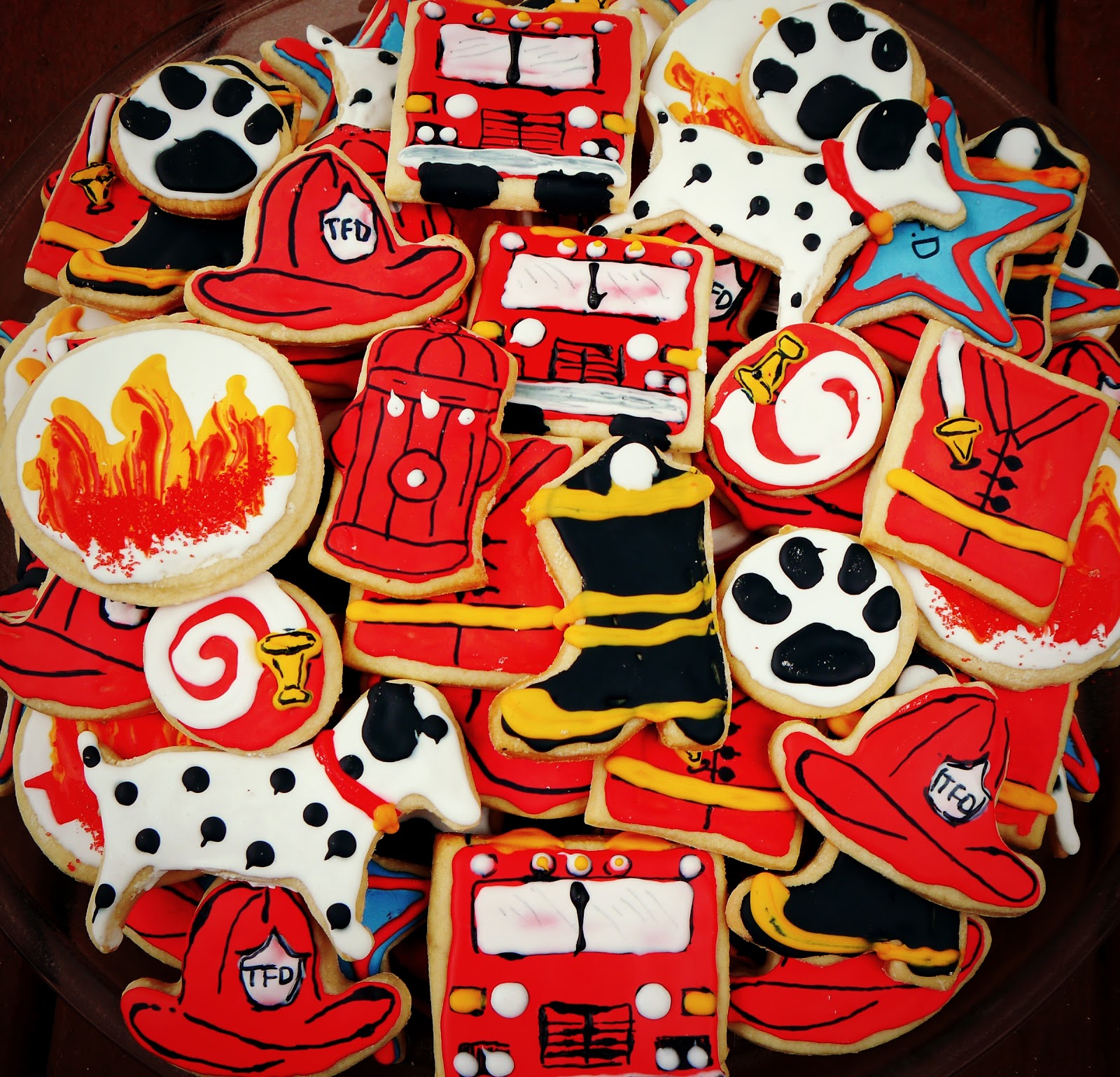 Suzy Homefaker: Firefighter Cookies