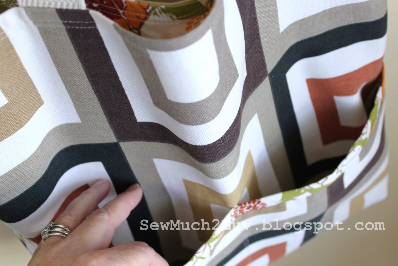 Sew Much 2 Luv: Shower Curtain - Tote Bag Upcycle