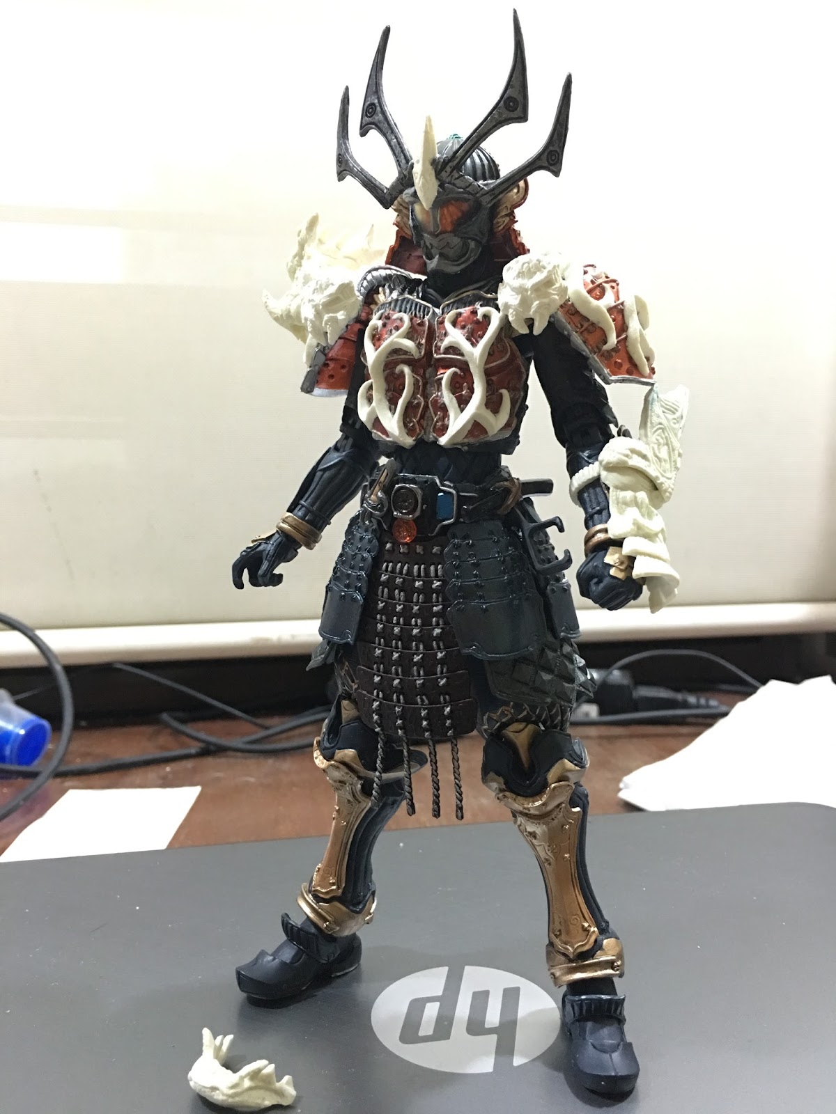 Kamen Rider World: Custom SIC Dark Gaim :D