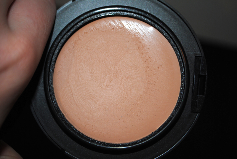 My Top Cream Foundations: matte+crimson