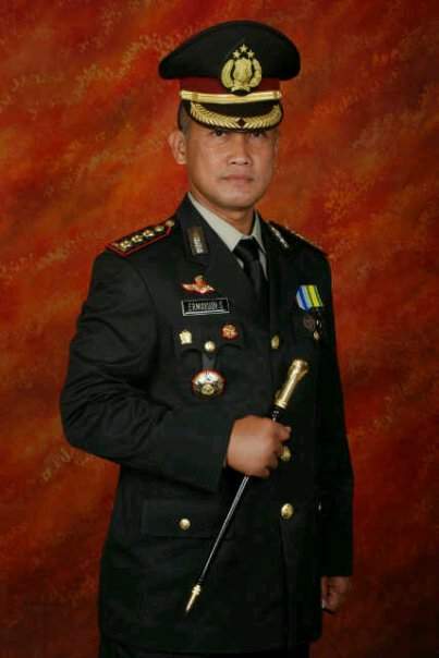 Kombes Pol Drs Ermayudi Sumarsono Jabat Dir Lantas Polda Kalsel Kombes Pol Drs Ermayudi Sumarsono Jabat Dir Lantas Polda Kalsel