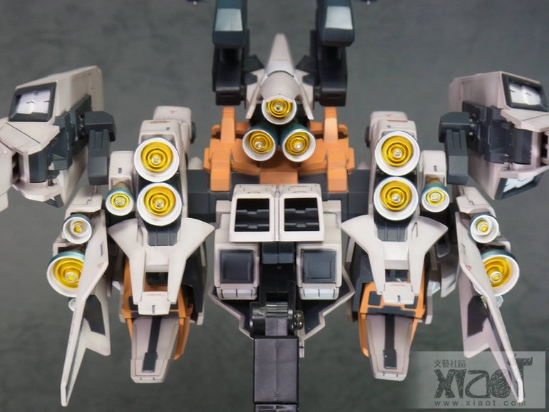 GUNDAM GUY: HGUC 1/144 RGZ-95C ReZEL [Commander Type] - Customized Build