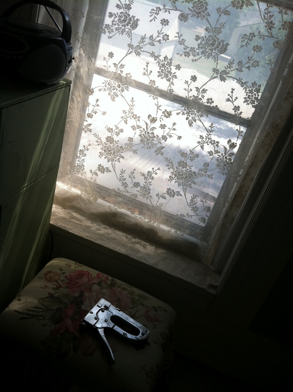 Pollyanna Reinvents: Window Turned Craft Ribbon Display.