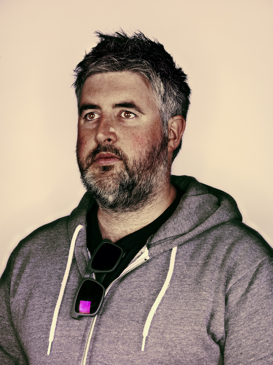 Mr Elbank: Pigment.. Jasper Knight...