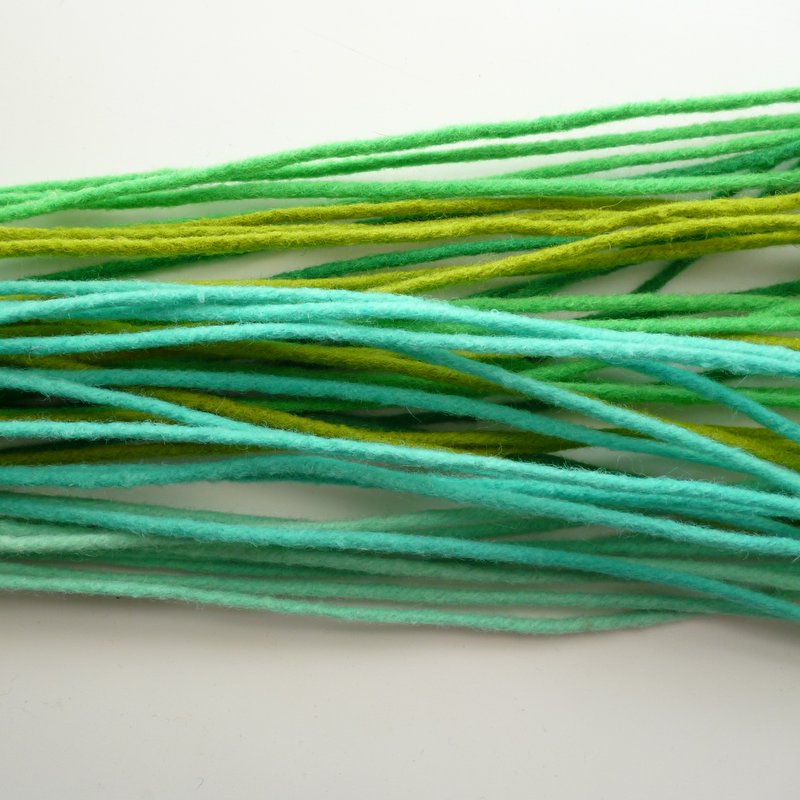 paper-and-string: Felt Flower Tutorial