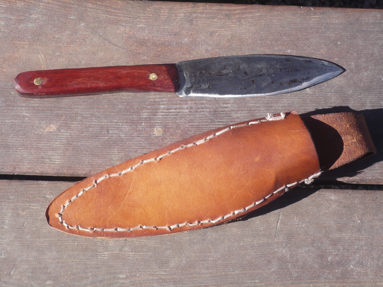 Deer Runner Bushcraft and Survival, and steel too.: Commissioned Knives