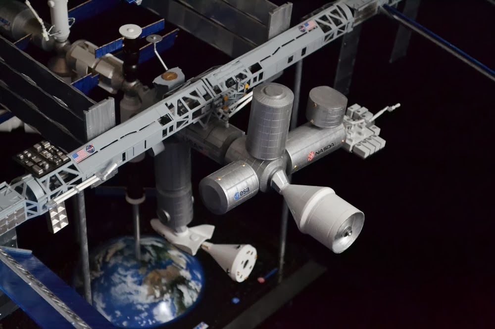 Happyscale-Modellbau: ISS Internationale Raumstation / international ...