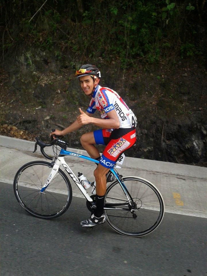 El colombiano Alexander Feo refuerza al Gomur