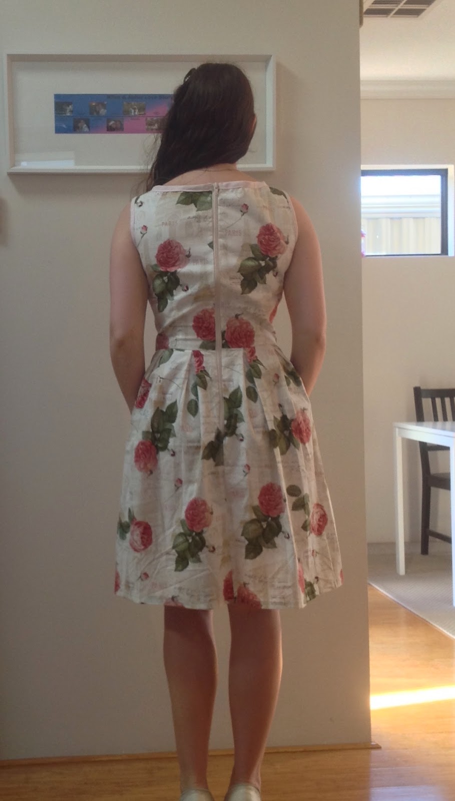 Pockets and Pleats: New Look 6143 Paris Print Dress