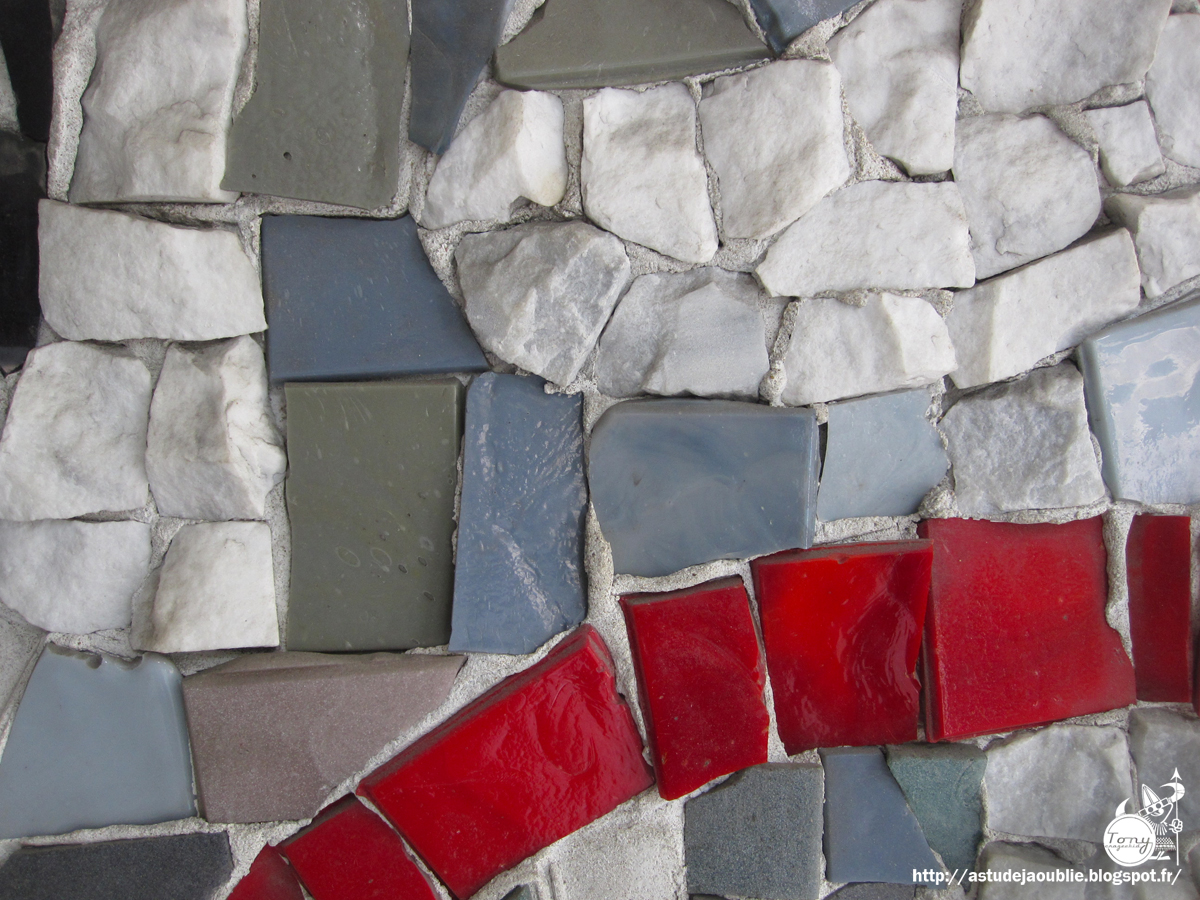 Paris 15ème - Immeuble et mosaïque - C. Parent, A. Bloc