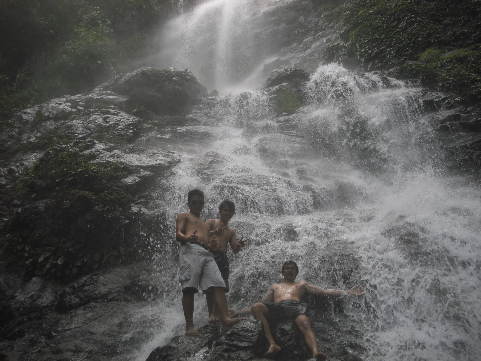 Hey!: Apa itu Poring Hot Spring?