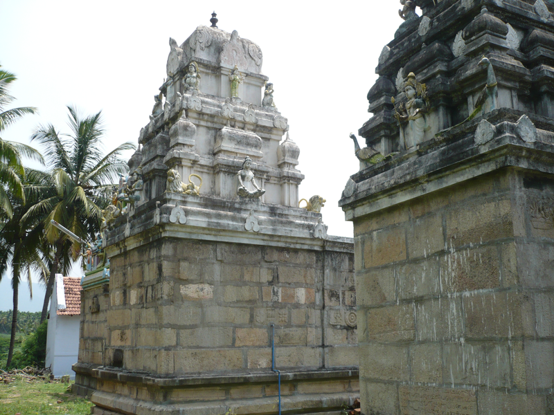 R. Prabhu's Notes: The Lost Heritage - Muttam