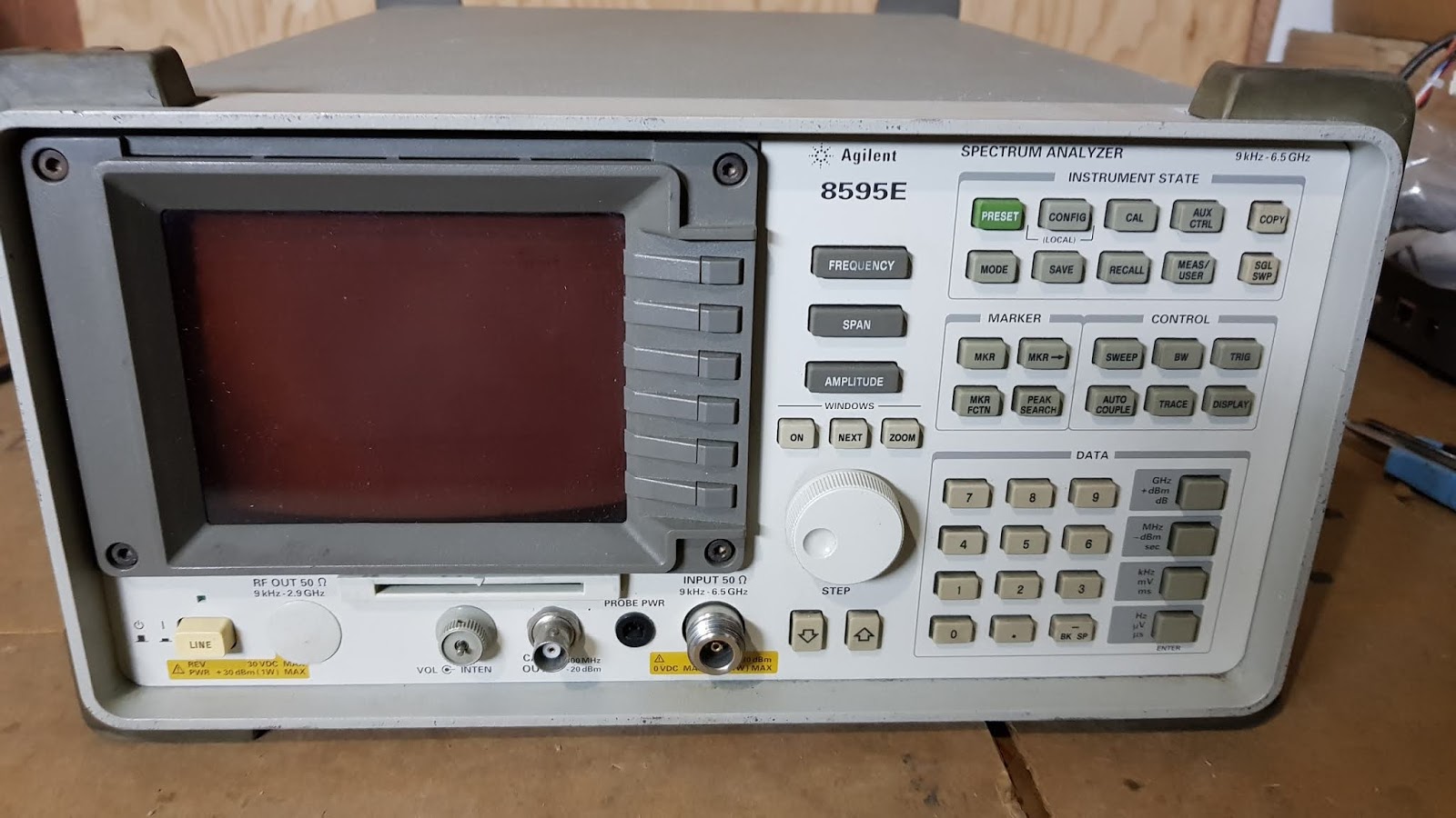 EquipmentHolic: Agilent 8595E SPECTRUM ANALYZER 9kHz-6GHz