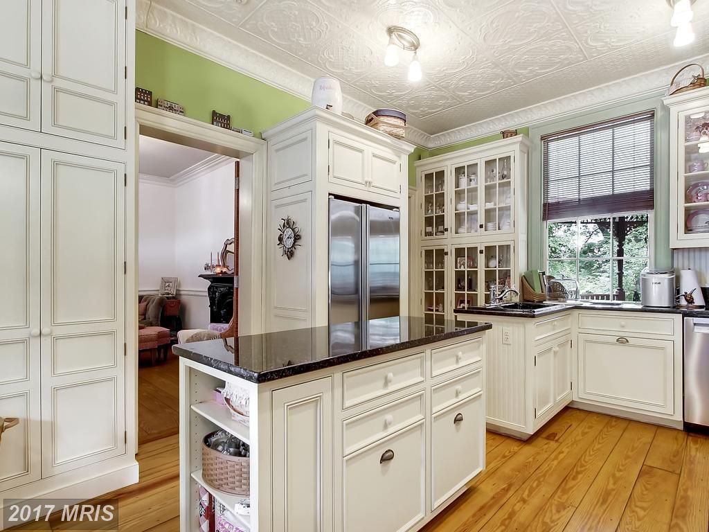 Sweet House Dreams: Schultz House/Oak Ridge Academy, 1837 Victorian in ...