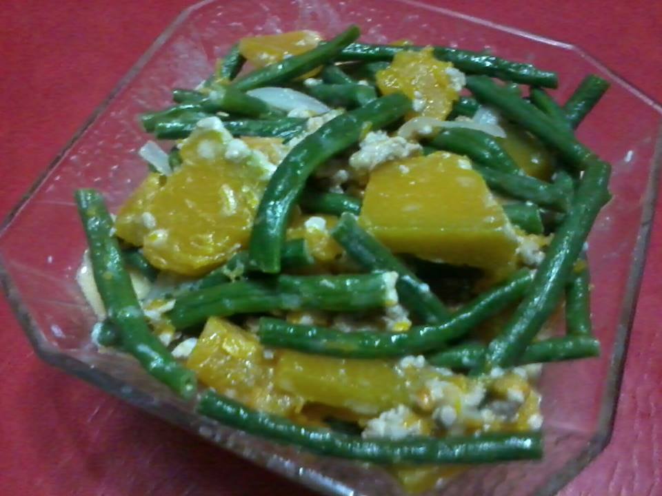 Rockin' the Mom Role: Ginataang Gulay ( Vegetables in Coconut Milk )