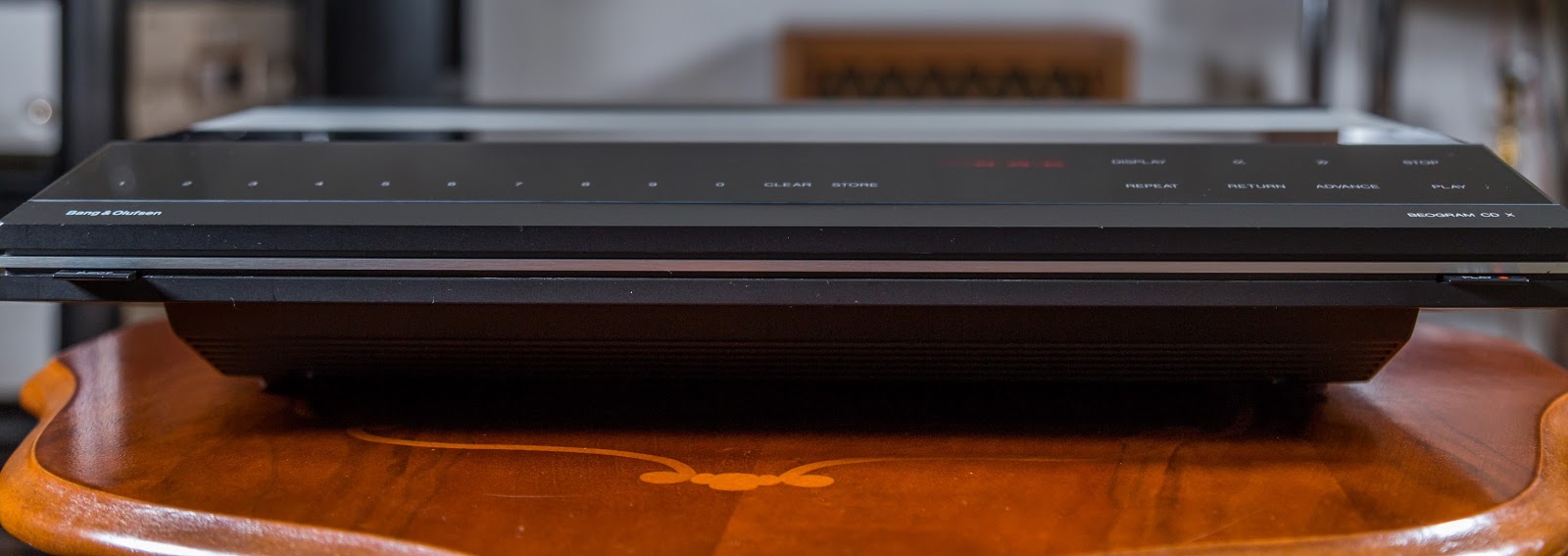 Golden Age Of Audio: Bang & Olufsen Beogram CDX Vintage CD Player