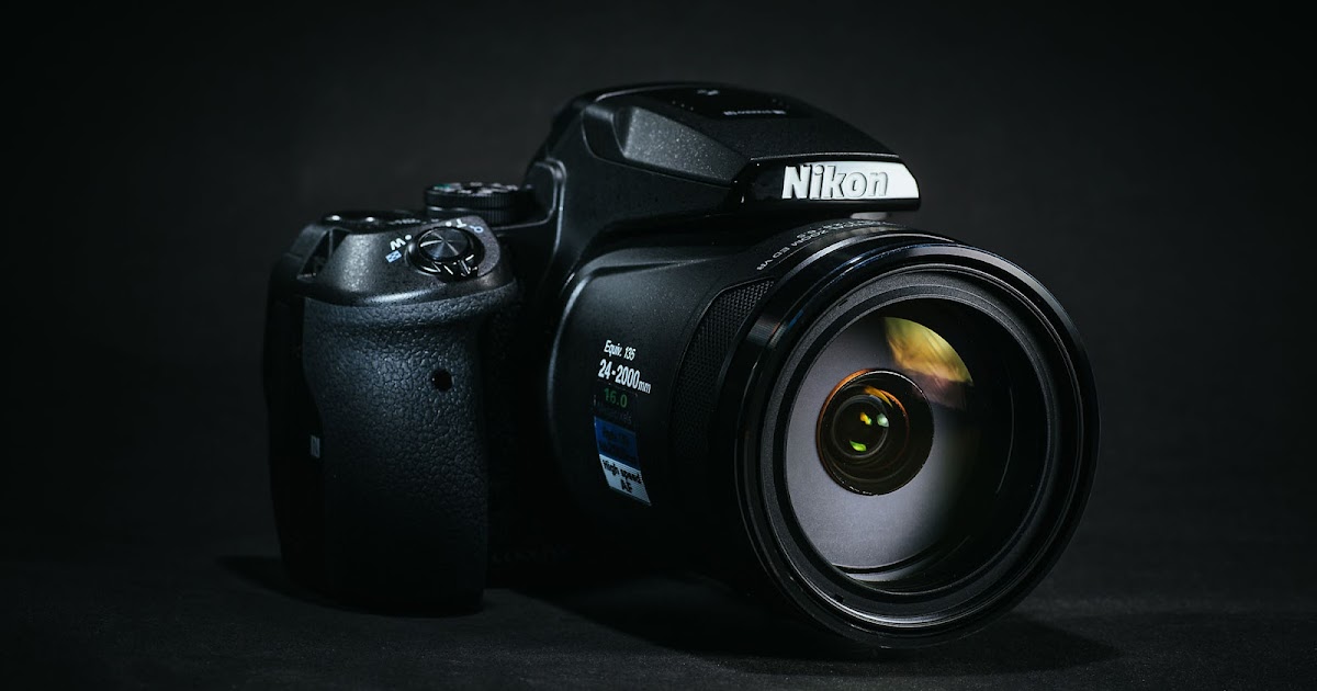 review for me: Canon P900