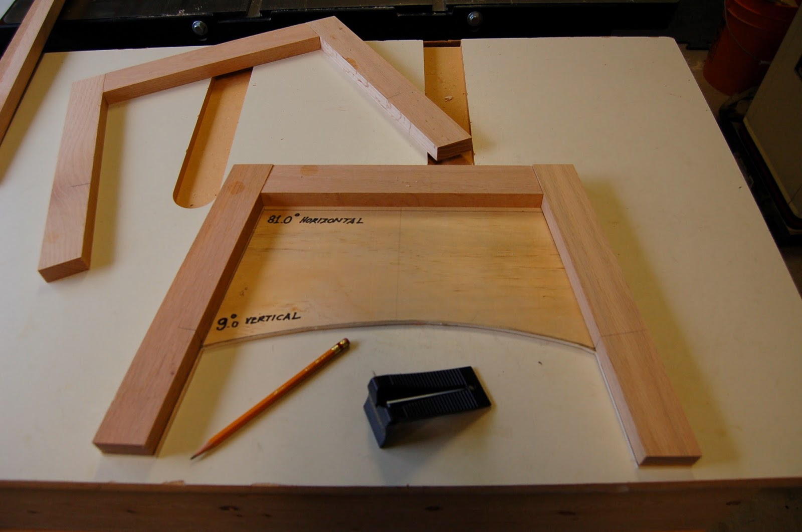 Woodworks Made Easy: Bench Part 2 (Torsion Box Construction)