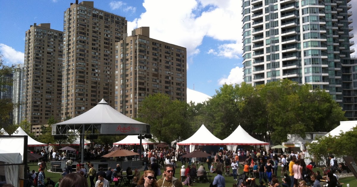 The Laziest Vegans in the World: Toronto Vegetarian Food Festival 2012