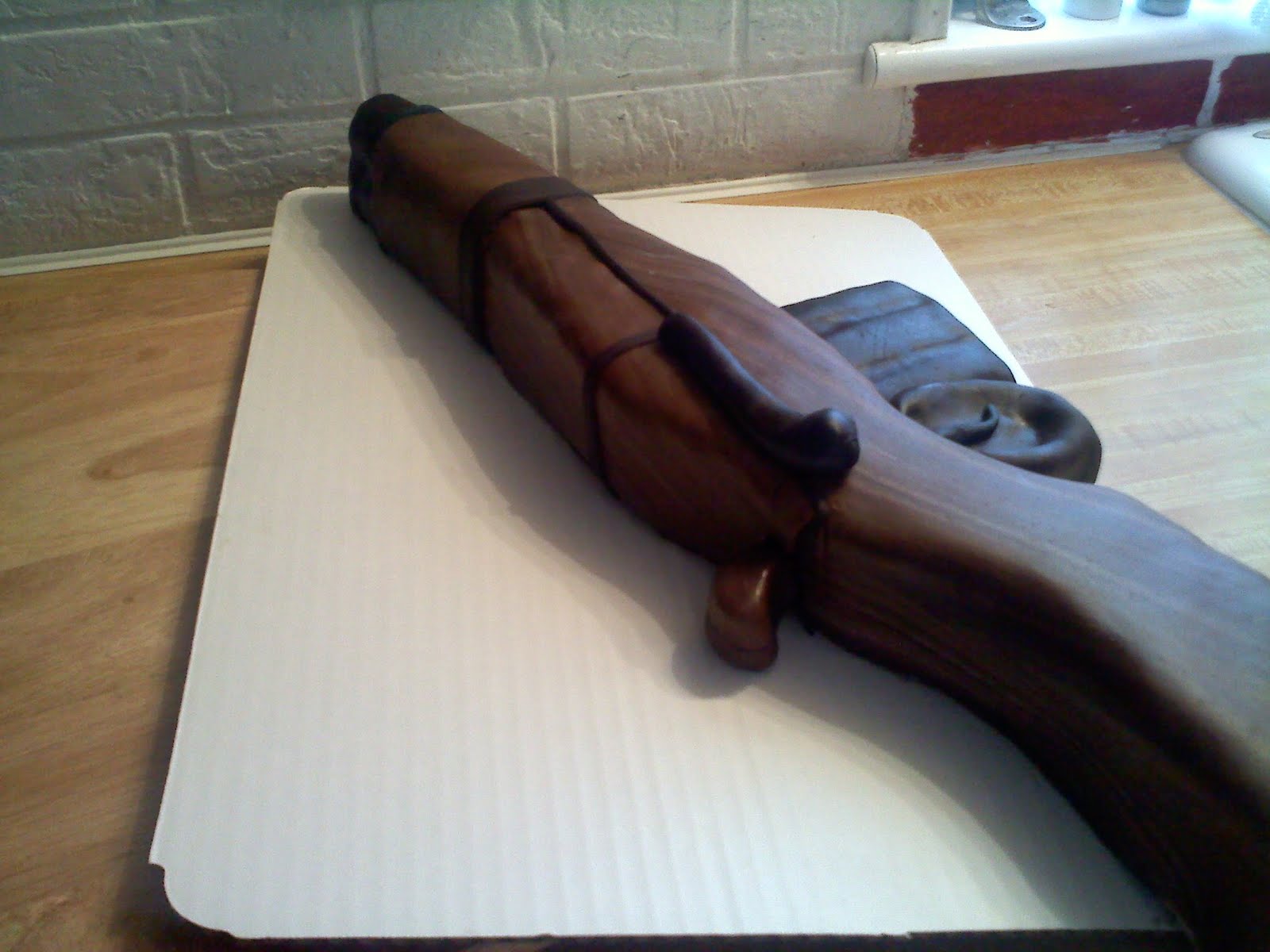 Pinky Promise Cakes: Rifle cake