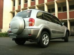 Car Review - 2001 Toyota Rav4 Features & Specifications - Carpotus