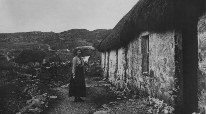 Tour Scotland: Old Photograph Crofter Isle of Skye Scotland