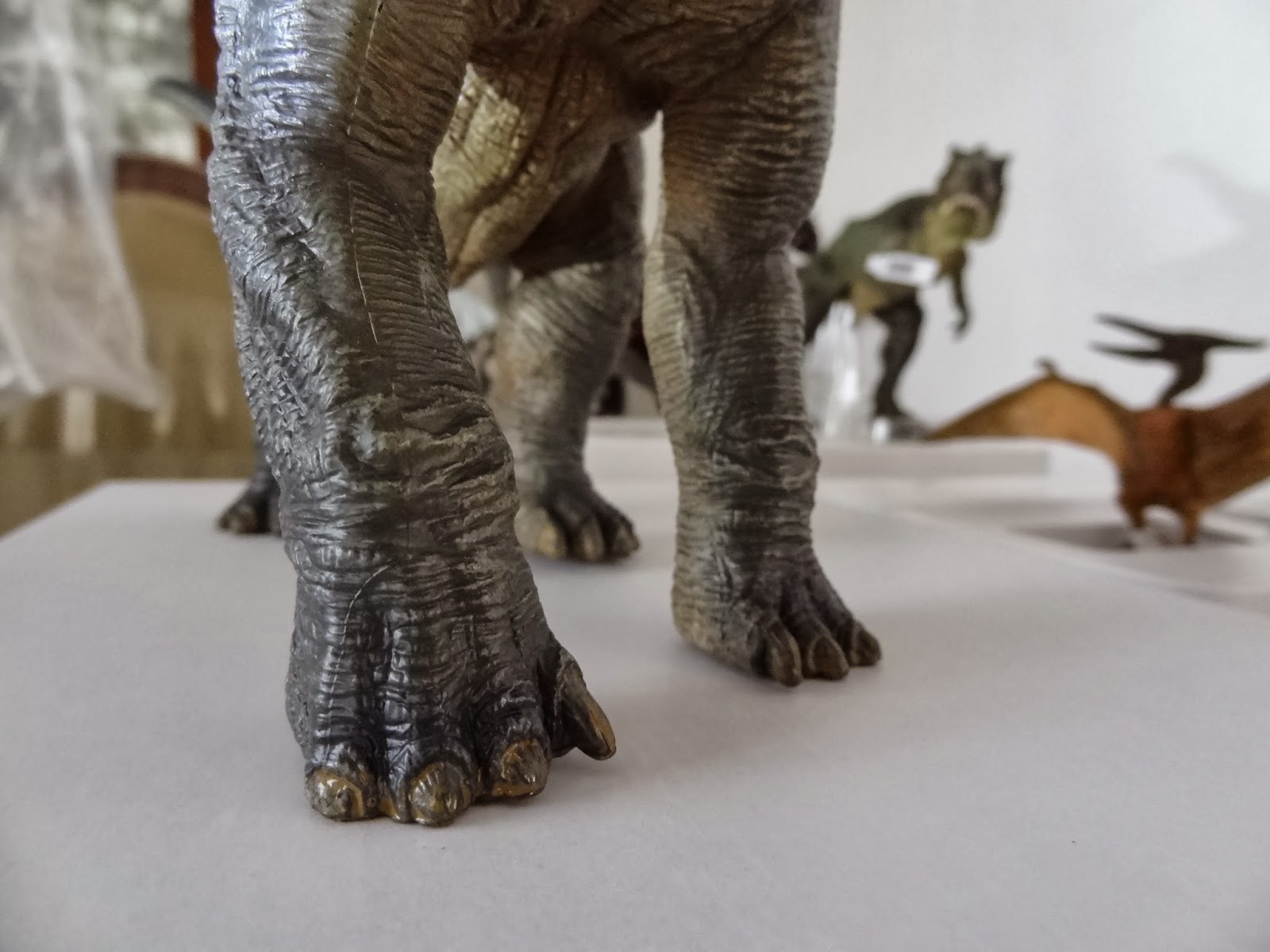 Brachiosaurus ~ PALADINOS - Réplicas de Dinosaurios marca Papo en Mexico