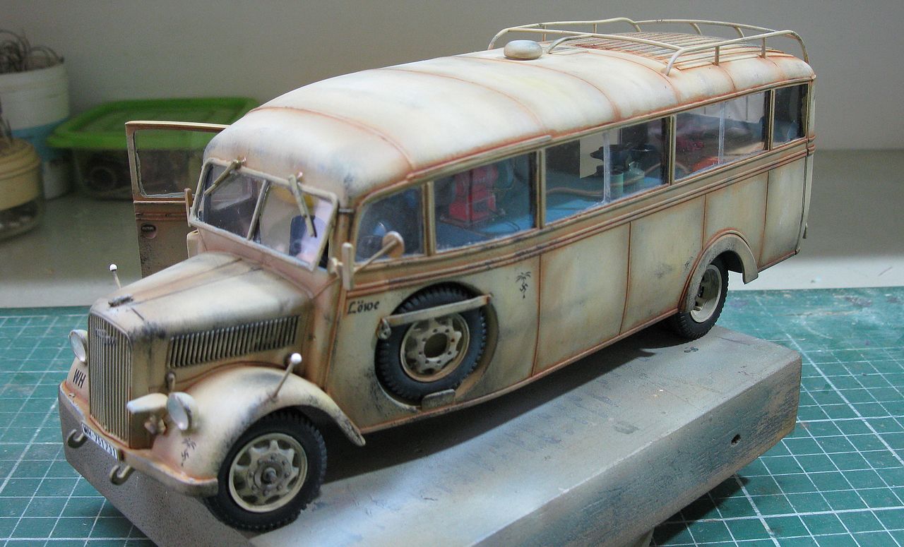 Panzerserra Bunker- Military Scale Models in 1/35 scale: Opel Blitz Bus ...