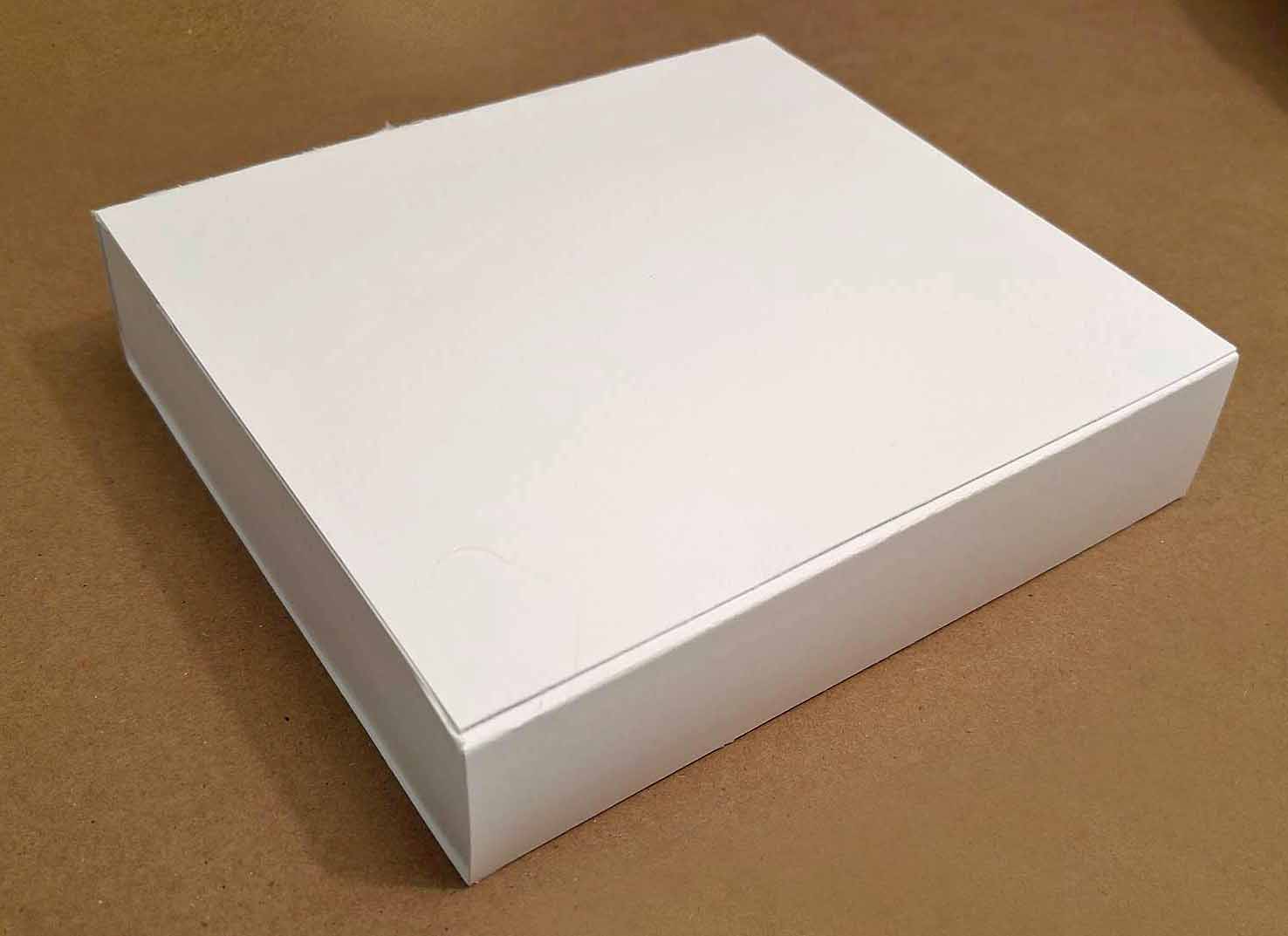 RANDI'S LILLE BLOGG: Craft&You Design - Tutorial på Melkesjokolade-eske