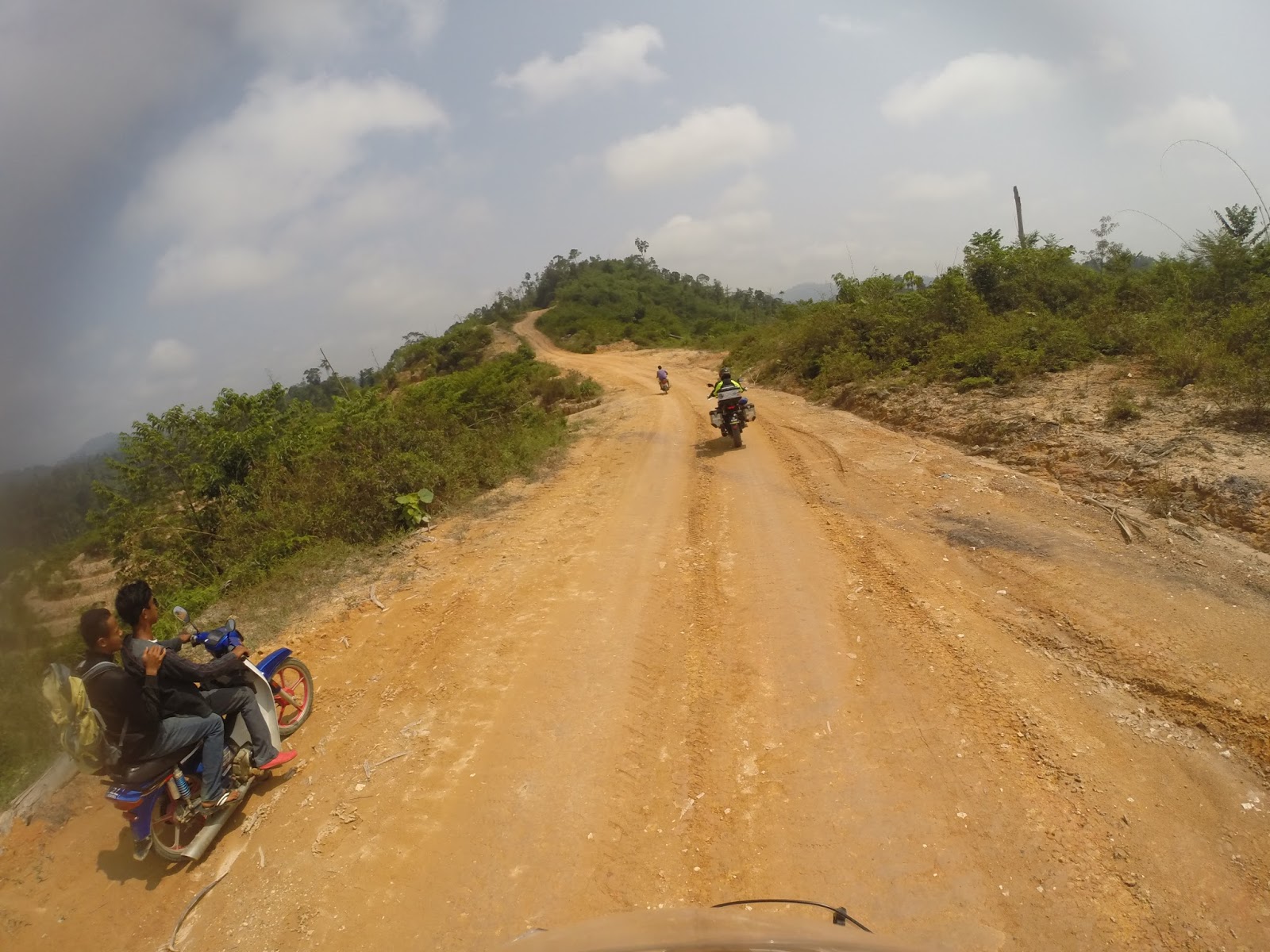 My Riding Universe: Ride and Camp to Kampung Bukit Mat Daling, Pahang