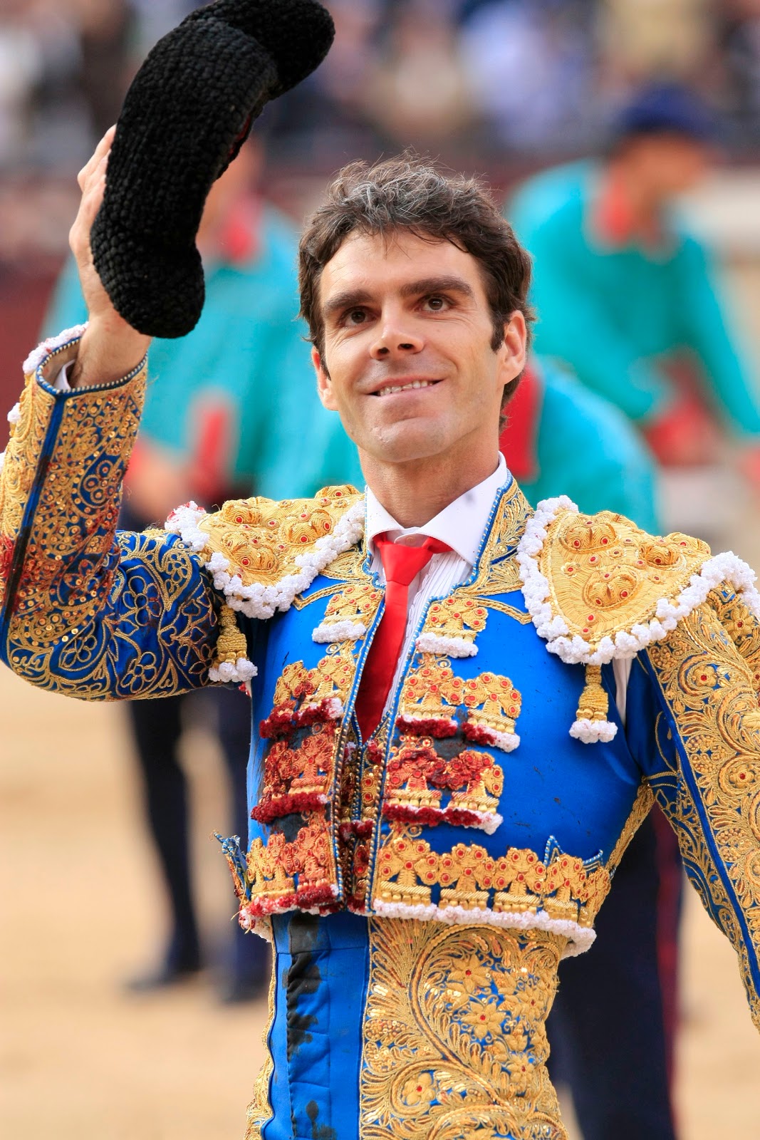 VUELTA AL RUEDO: El Gigantesco reto de José Tomás