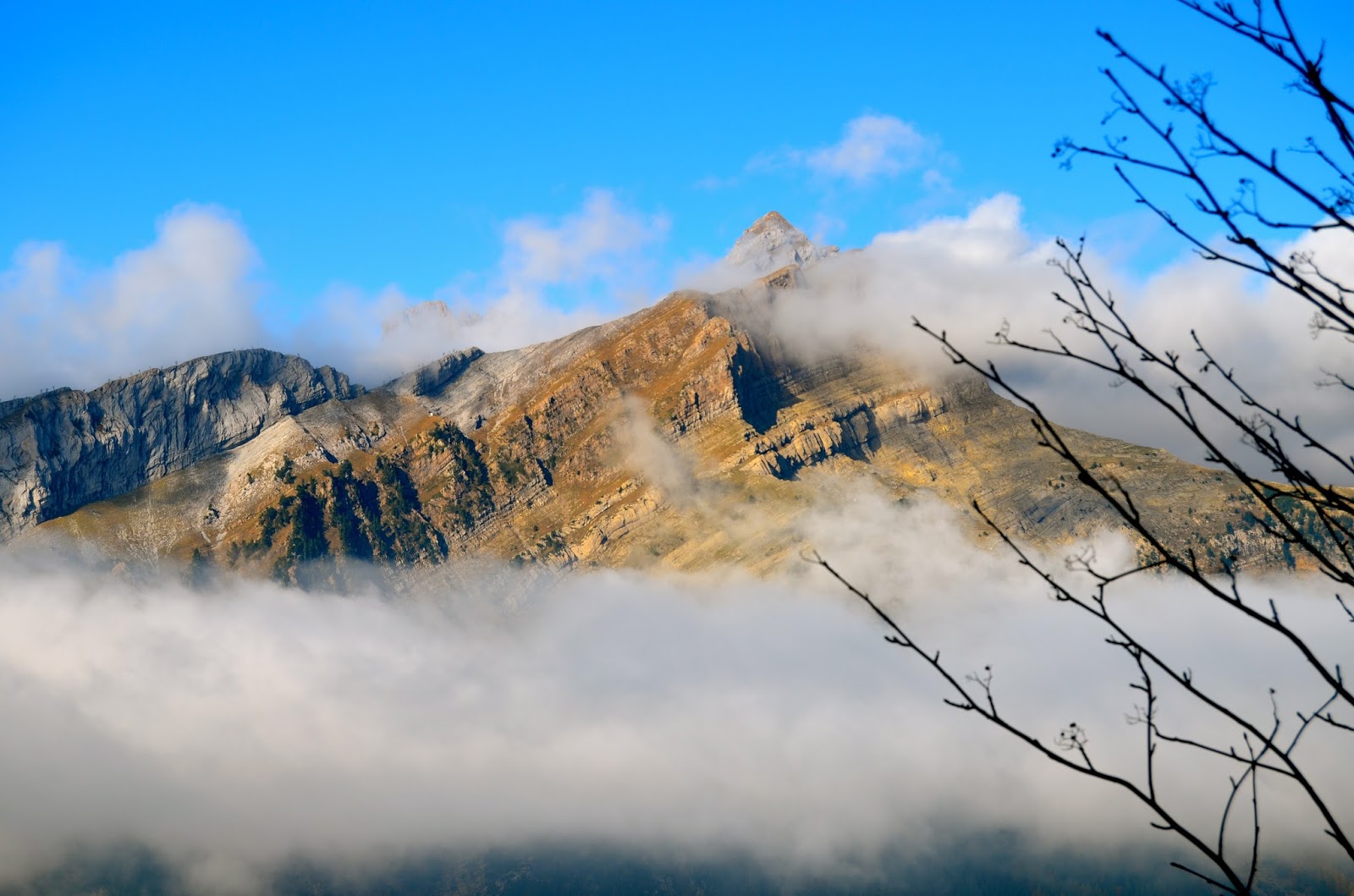 MONTAÑAS DE AYER Y DE HOY: CANFRANC - Circular a la Moleta 2.576m ...