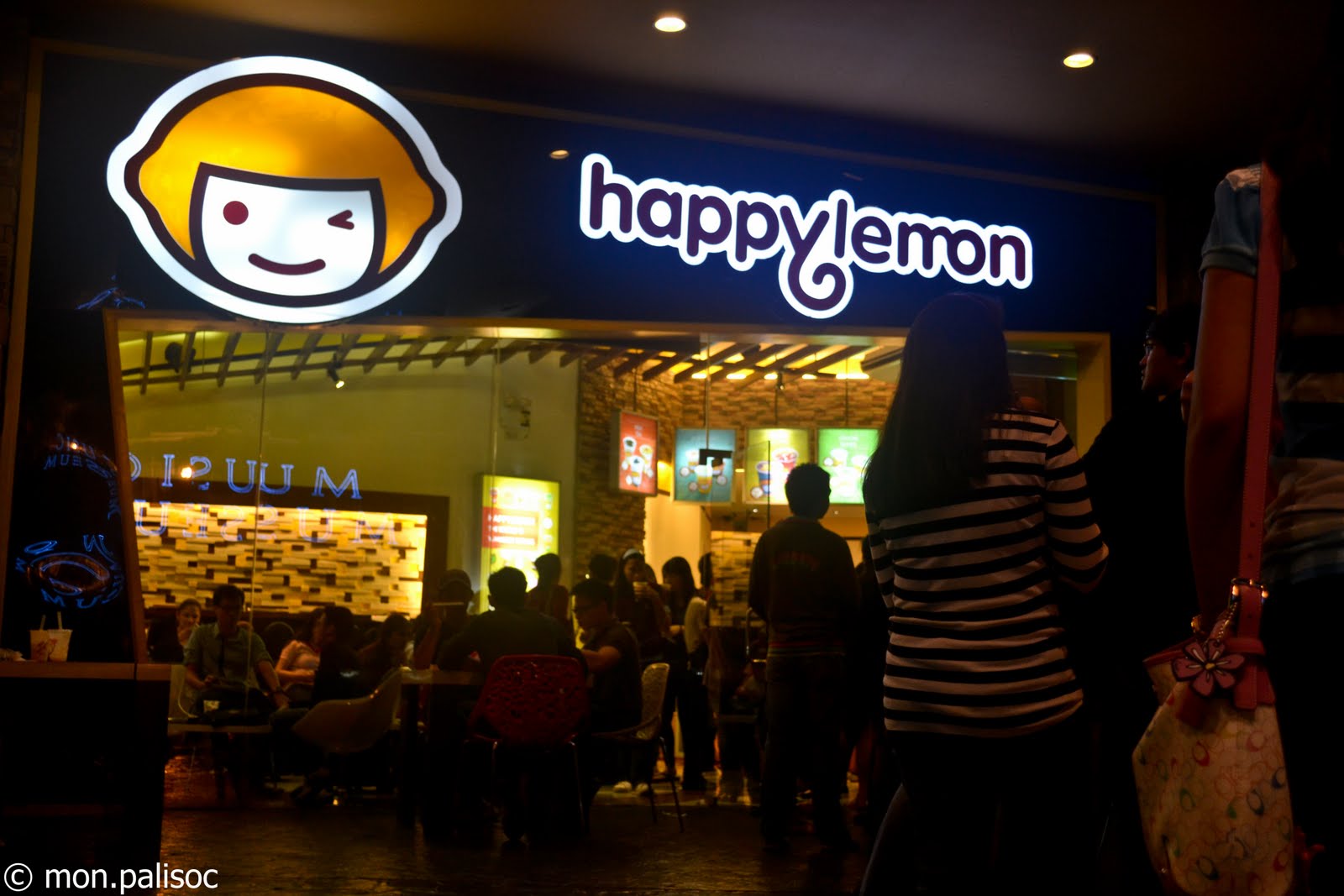Happy People, Happy Lemon! | |foodfanaticph| by clapalisoc
